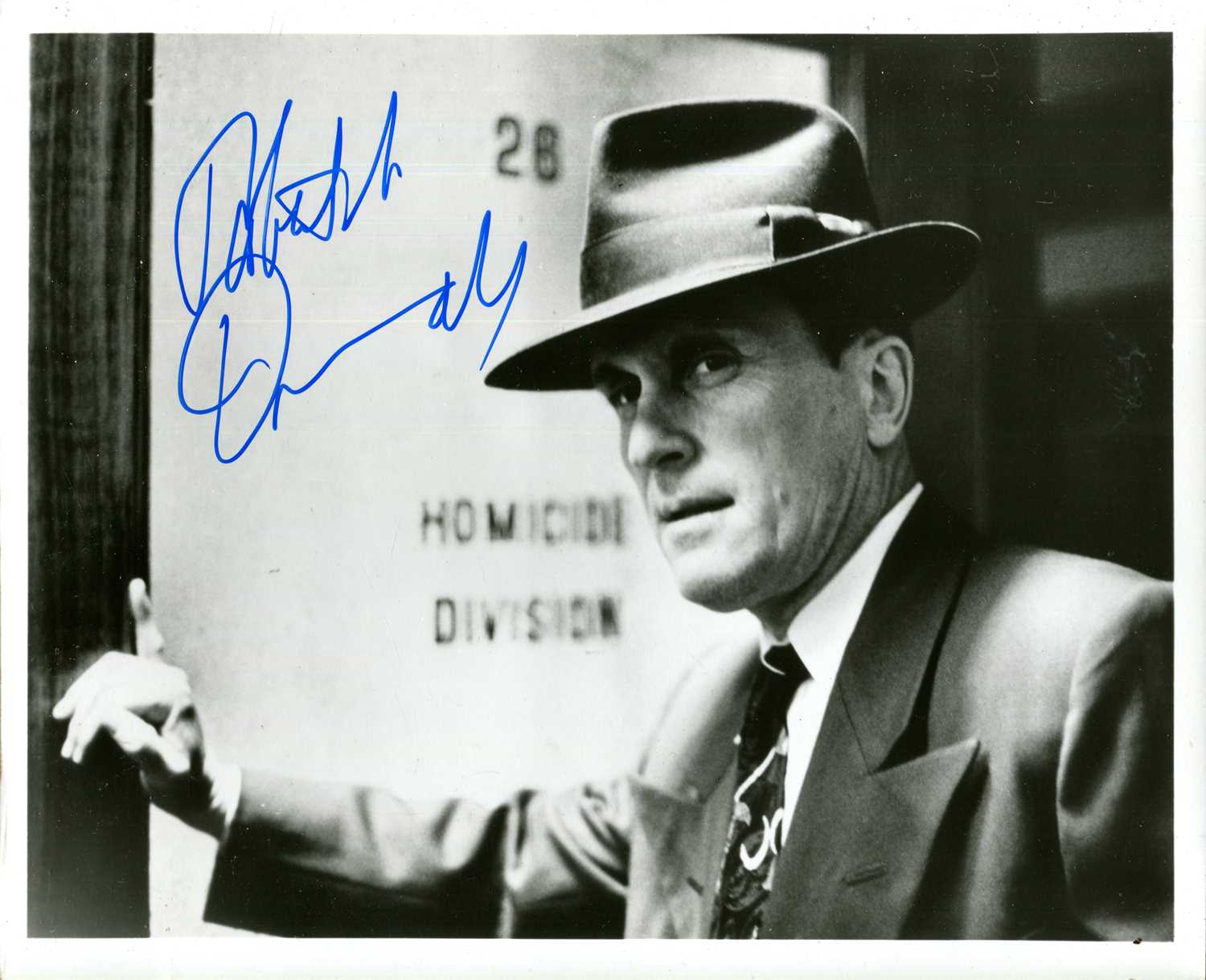 Lot 275 - NEO-NOIR: (x6)