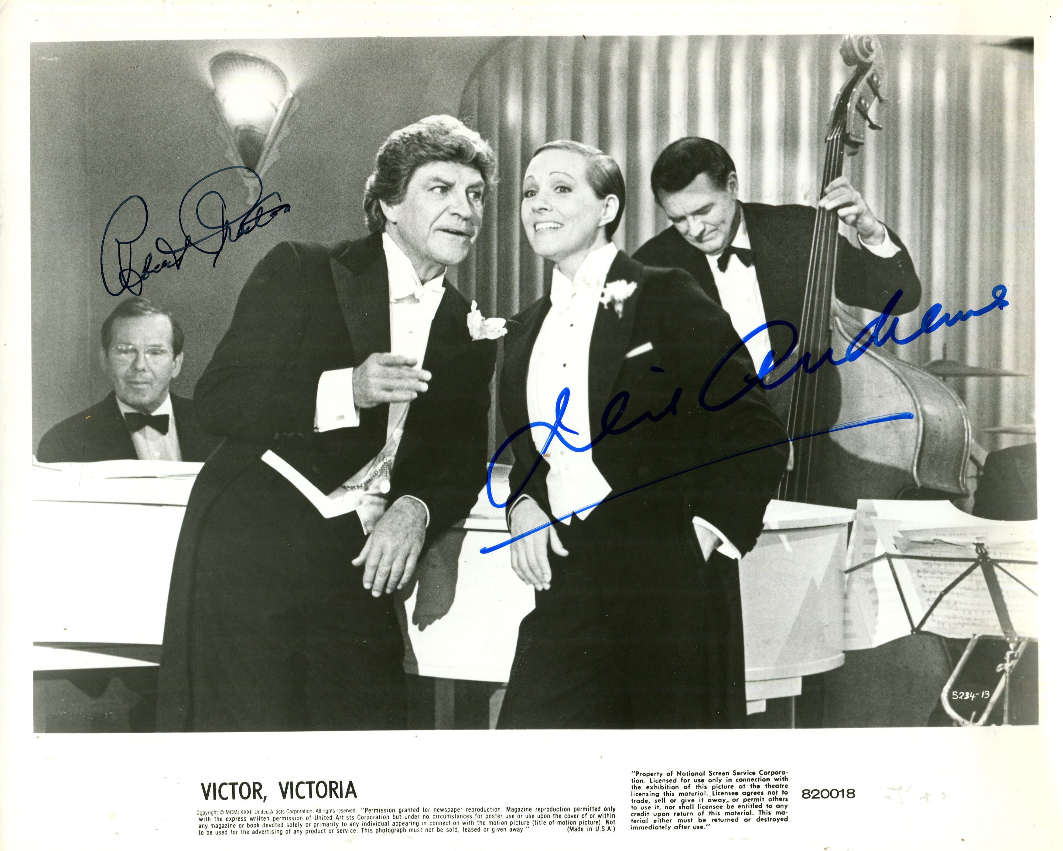 Lot 235 - VICTOR/VICTORIA: